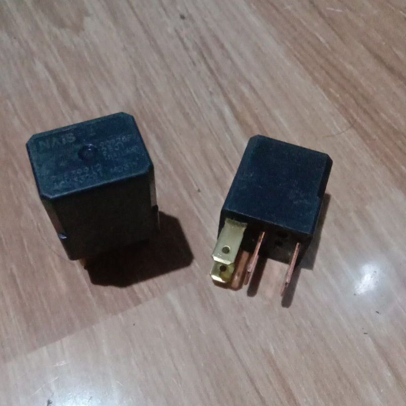 Jual RELAY LAMPU/RELAY AIRCOND PROTON WIRA WAJA PW537075 (1 PCS ...