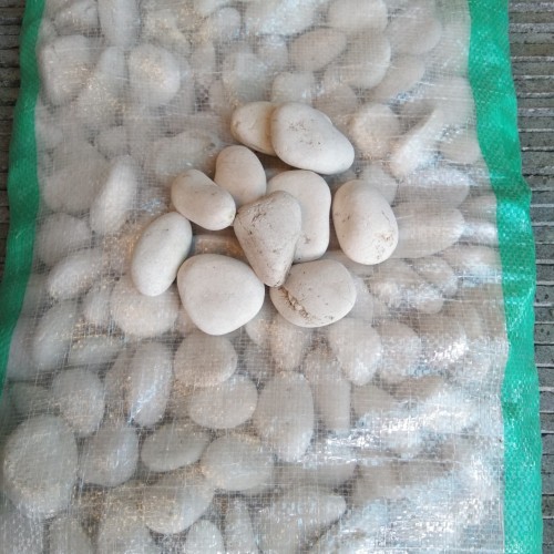 Jual Batu koral putih 1 karung beart kurang lebih 10 kg / batu panca warna / batu hitam hias ...