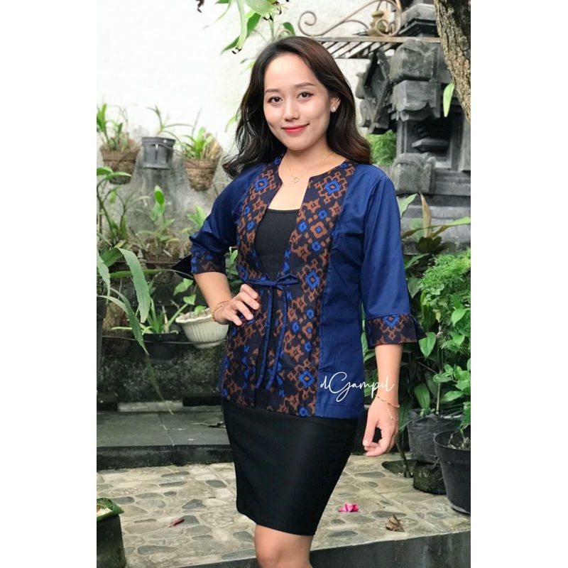 Jual Blazer Endek Print Halus, Warna Biru/Navy Kombinasi. Adem dan ...