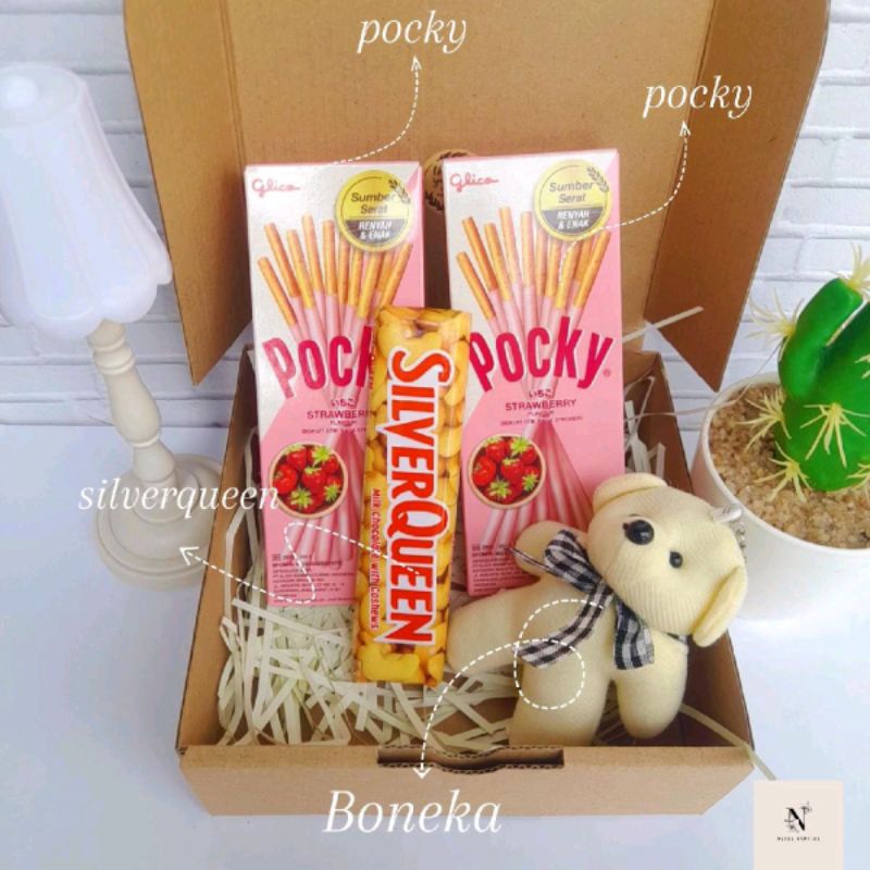 Jual kado hampers/Gift box coklat silverqueen dan pocky kado untuk ...
