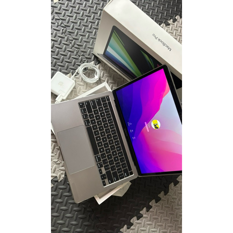Jual Macbook Pro M1 2020 13" 256GB with Touchbar | Shopee Indonesia