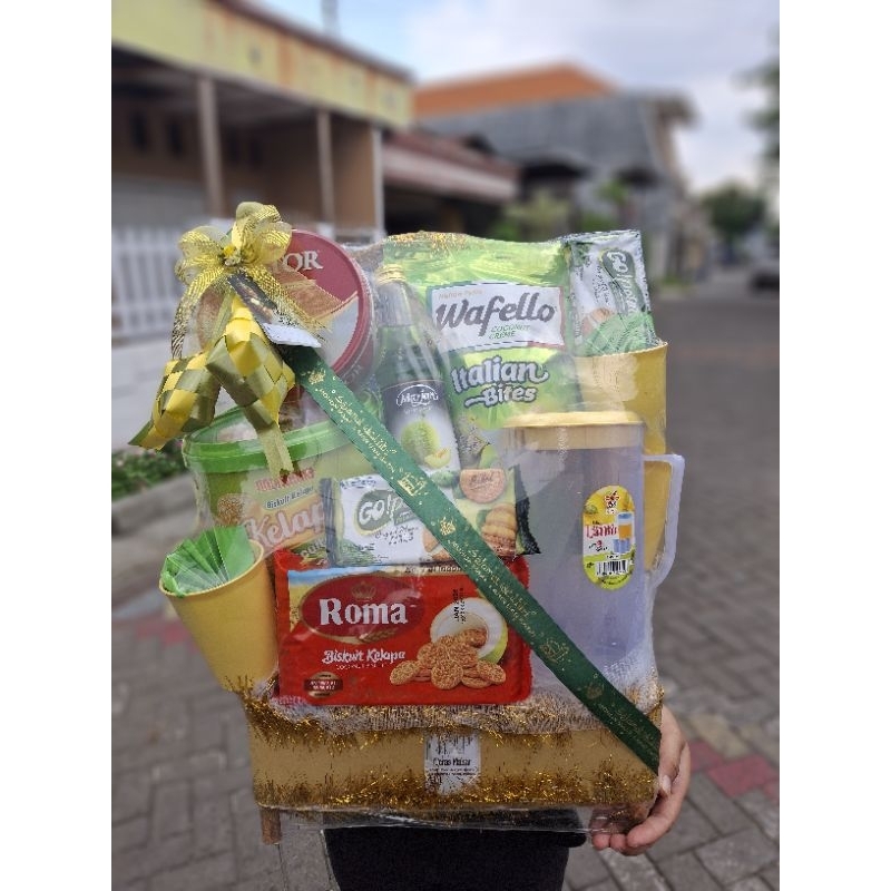 Jual Hampers snack/ parcel lebaran/ hampers hari raya/ parcel hari raya ...
