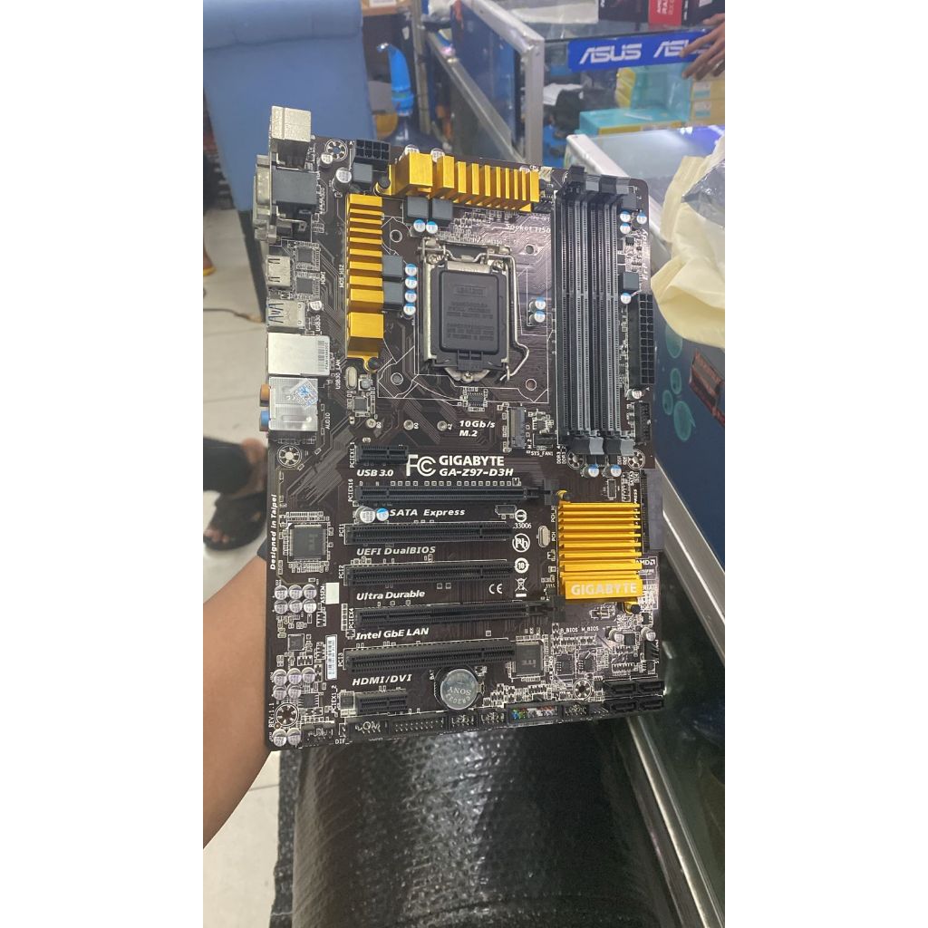 Jual MOTHERBOARD GIGABYTE Z97-D3H LGA 1150 2ND LIKE NEW | Shopee Indonesia