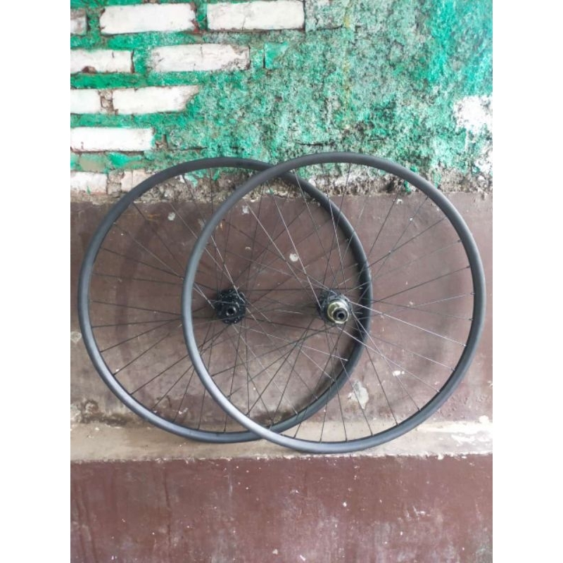Jual wheelset velg sepeda 29 bering suara tawon Cocok buat mtb gravel ...