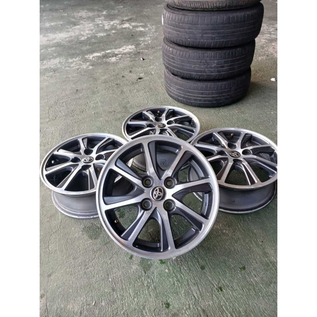 Jual VELG BEKAS CALYA R14 4X1000 COCOK BUAT CALYA AGYA SIGRA BRIO JAZZ | Shopee Indonesia