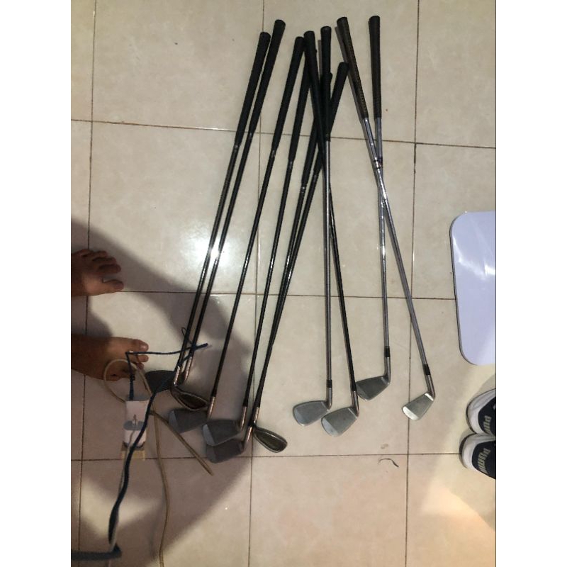 Jual satu set 17 stik golf tidak sama tas | Shopee Indonesia