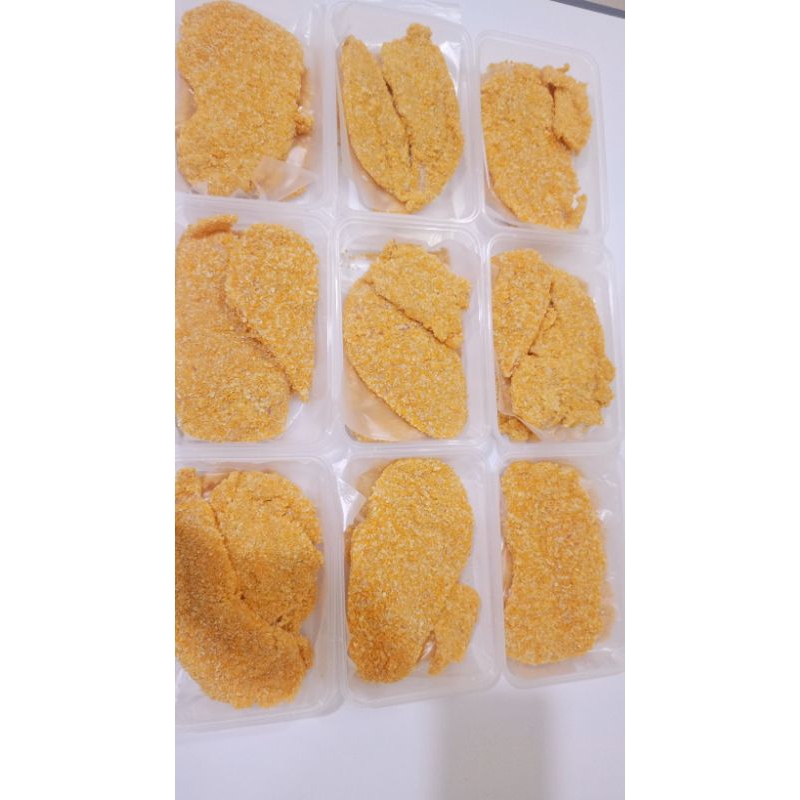 Jual Chicken katsu box Frozen isi 2 slice besar | Shopee Indonesia