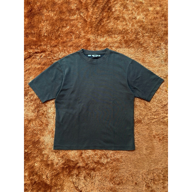 Jual KAOS OVERSIZE UNIQLO AIRISM M SECOND | Shopee Indonesia