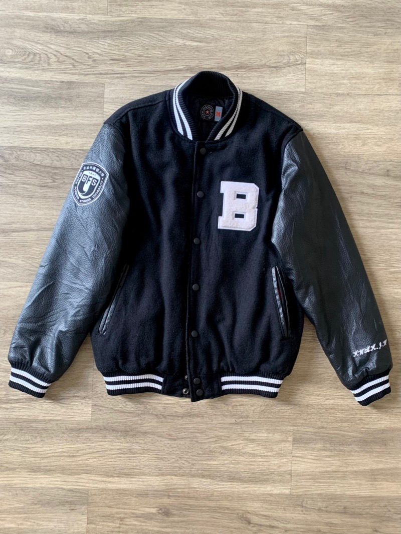 Jual Varsity Jacket | BFSU | Shopee Indonesia
