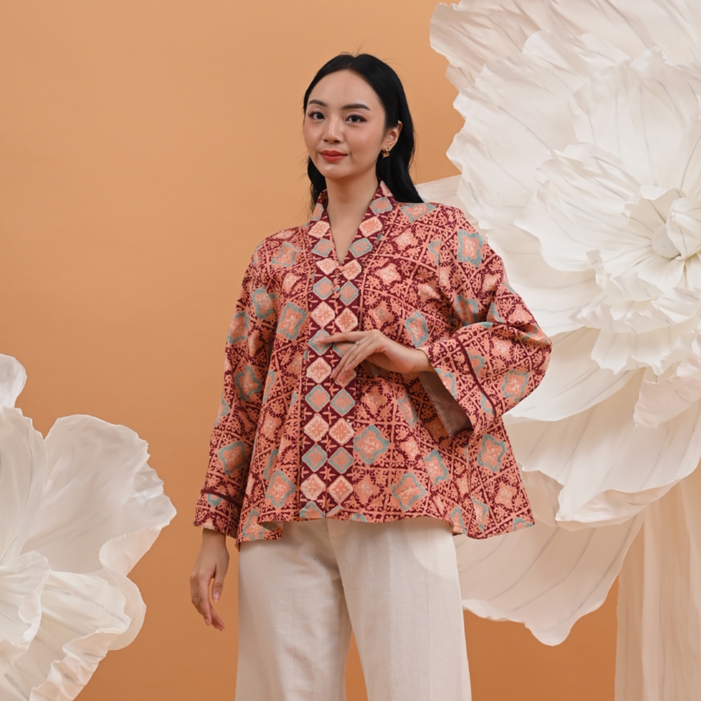 Jual NONA RARA - Maudia Dobi Rayya T3967, Baju kerja blouse batik wanita modern | Shopee Indonesia