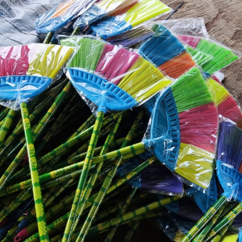 Jual SAPU LANTAI SENAR NILON PELANGI / SAPU SENAR NILON PLASTIK GAGANG ...