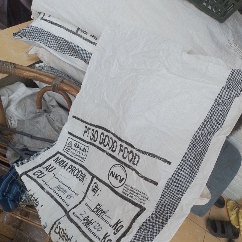 Jual Karung Bekas Per 5 Lembar Karung Sekali Pakai Karung Puing Karung ...