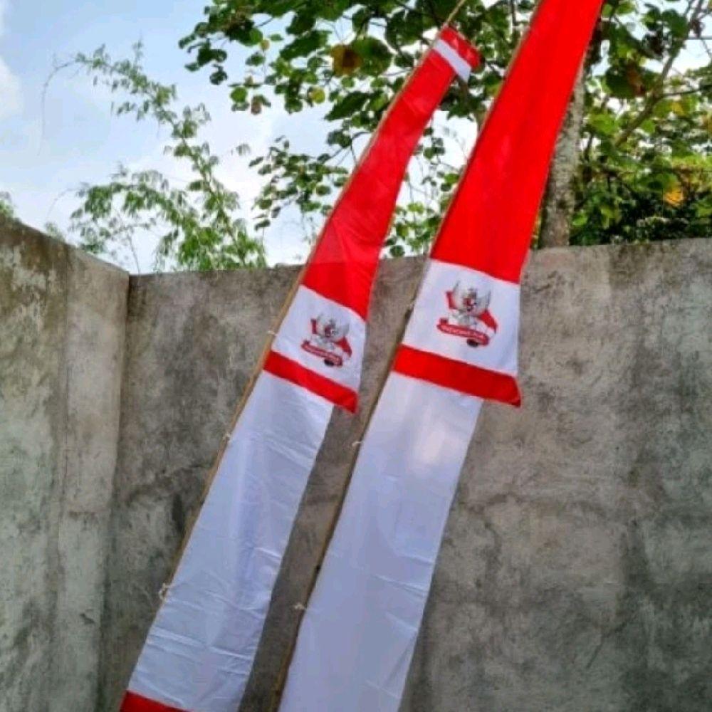 Jual Umbul umbul P 4M L 50cm layur kombinasi Garuda merah putih Bijian | Shopee Indonesia