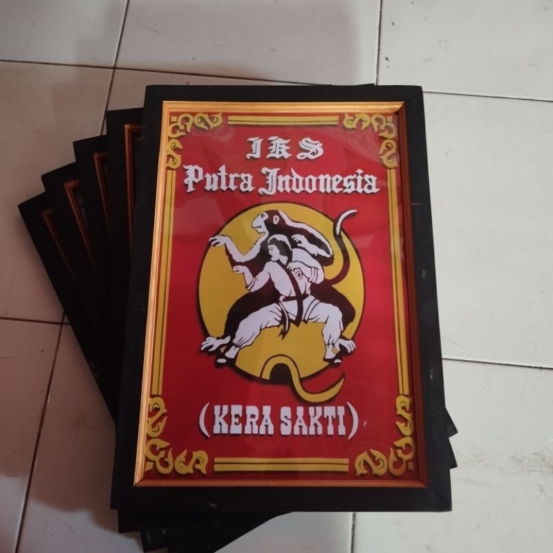 Jual hiasan dinding poster IKS kera sakti realpict plus bingkai ukuran 53cmx35cm | Shopee Indonesia