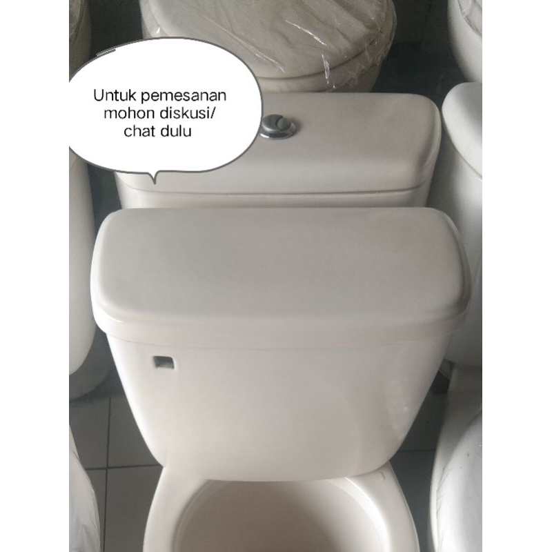 Jual Tanki Closet duduk engkol depan merk onix warna ivory | Shopee ...