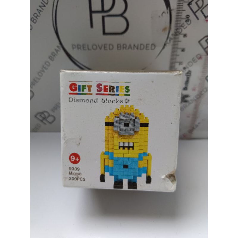 Jual Gift Series Diamond Block Minion | Shopee Indonesia