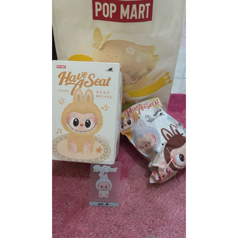 Jual labubu v2 have a seat hijau (QUQU) 100% ori popmart | Shopee Indonesia