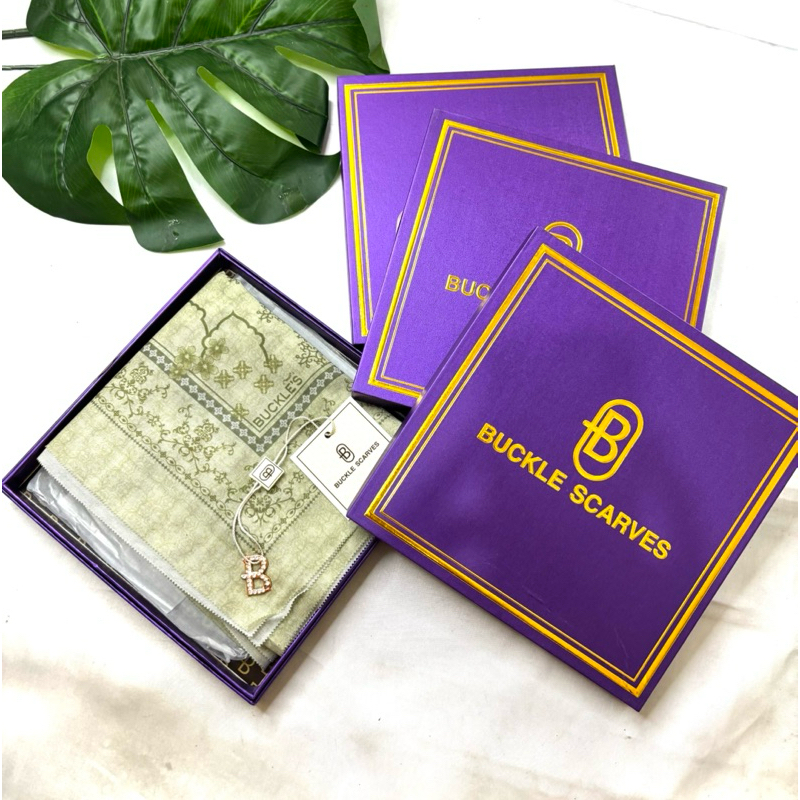 Jual Buckle Box (isi 3)Limitid edition Hijab Motif segiempat | Shopee ...