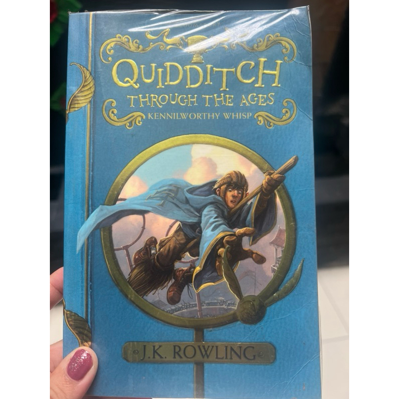 Jual Buku Bekas Novel Quidditch through the ages | Shopee Indonesia