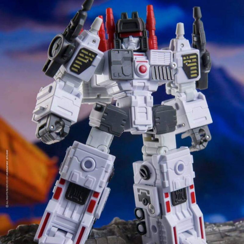 Jual DR.WU DW-E54 Iron Fortress mini scale Metroplex Action figure ...