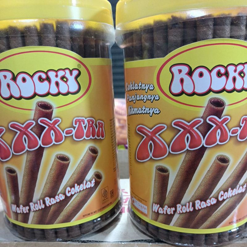 Jual Wafer Roll stik coklat Rocky @620g | Shopee Indonesia