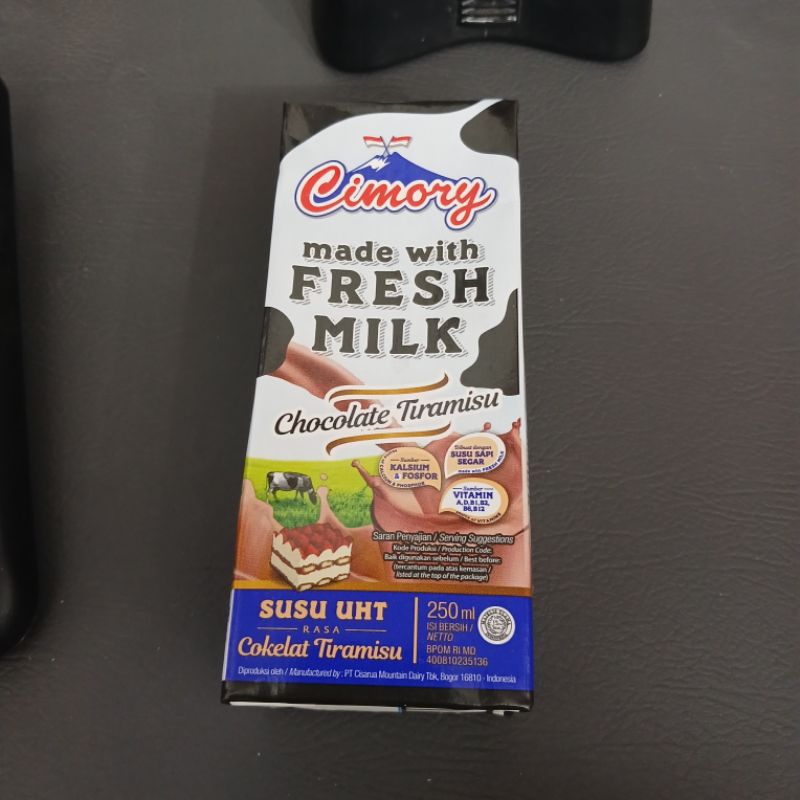 Jual Cimory Fresh Milk UHT Chocolate Tiramisu 250ml | Shopee Indonesia