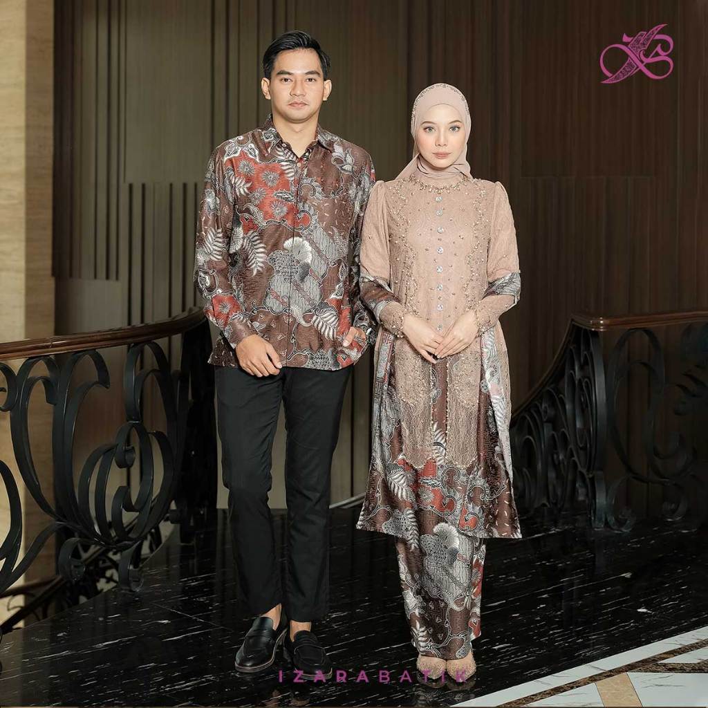Jual IZARABATIK - Gracelyn Mocca Set Kebaya Batik Modern Couple Wisuda Lamaran Full Payet ...