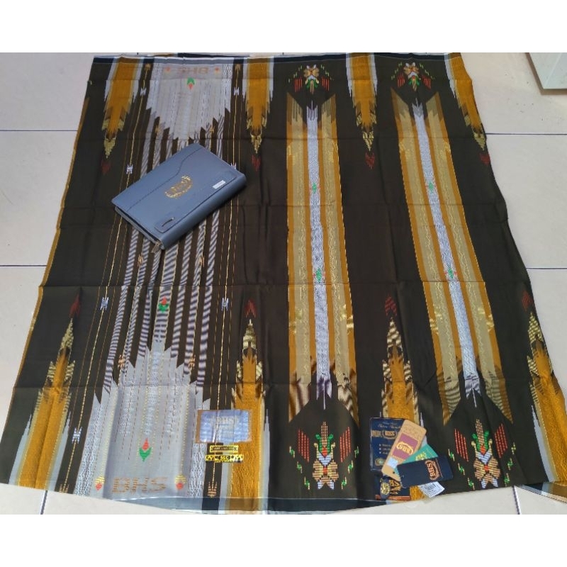 Jual SARUNG JADUL BHS SGC GOLD SUPER LIMITED EDITION | Shopee Indonesia