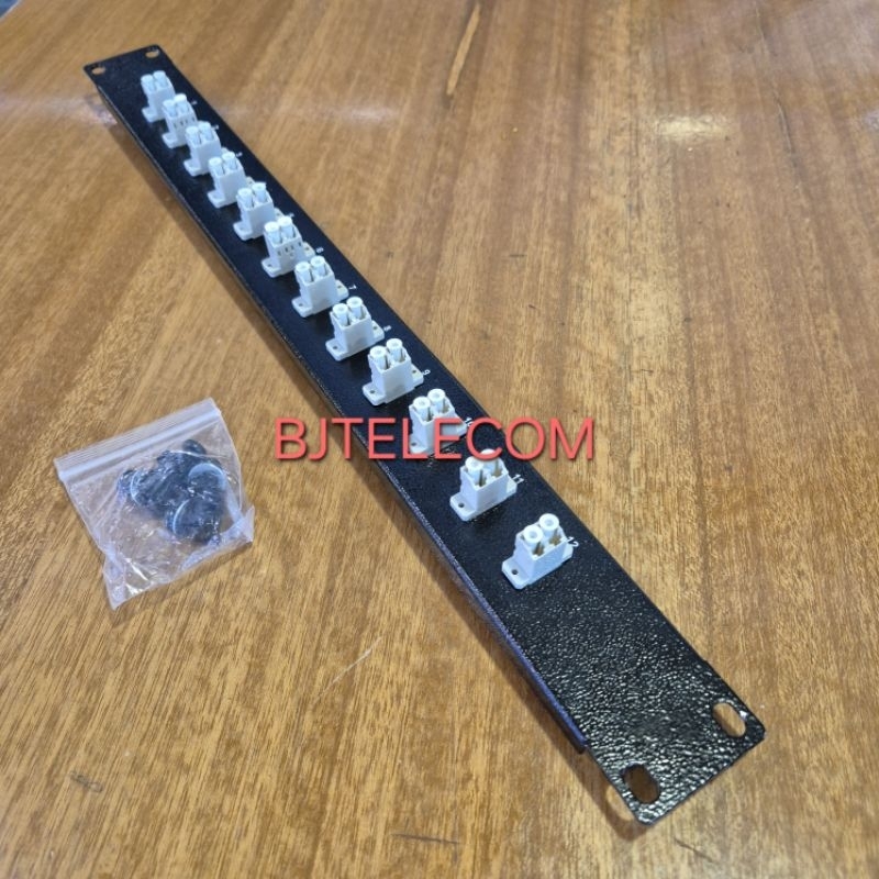 Jual PATCH PANEL FO 24CORE LC MULTIMODE LENGKAP ADAPTER LC ABU-ABU ...