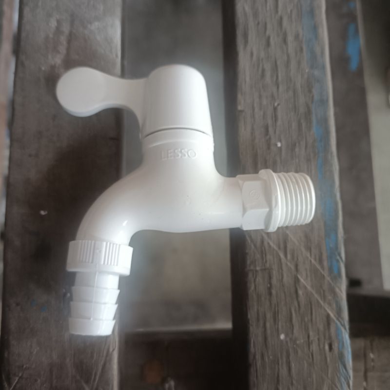 Jual Kran Air PVC 1/2" atau 3/4" Inch Plastik / Keran Taman / Tembok ...