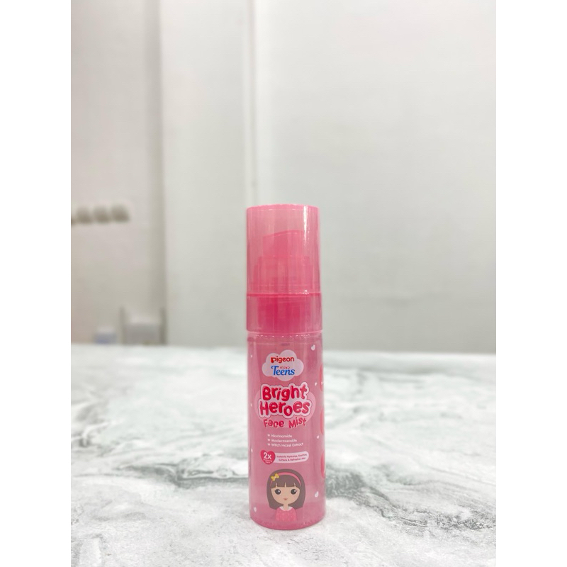 Jual PIGEON TEENS BRIGHT HEROES FACE MIST 50ml | Shopee Indonesia