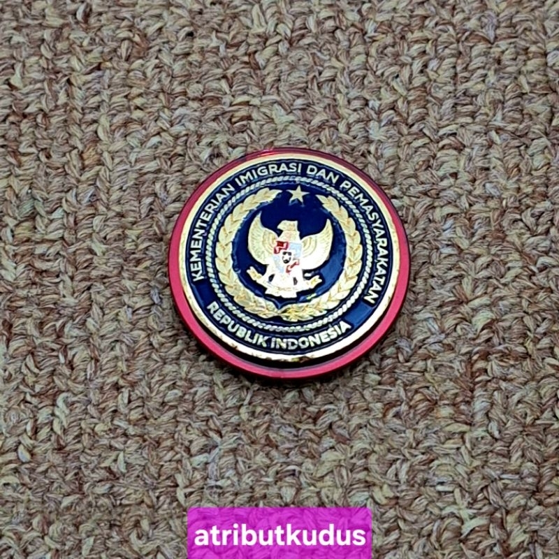 Jual PIN KEMENIMIPAS RI MAGNETIC Terbaru Pin Kementerian Imigrasi dan ...