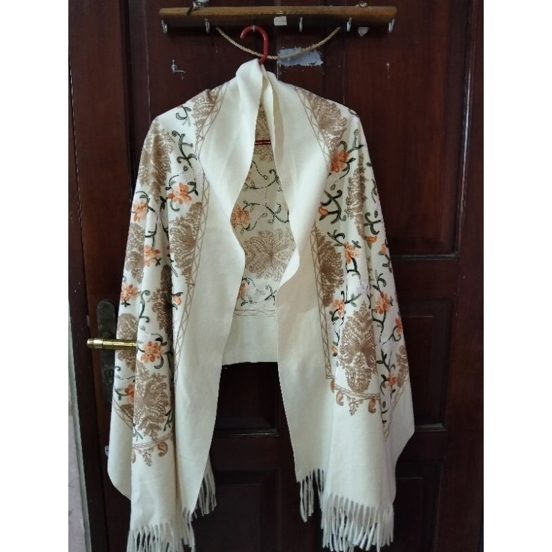 Jual Syal tebal/scarf wanita /Pashmina cashmere 100 % wool | Shopee ...