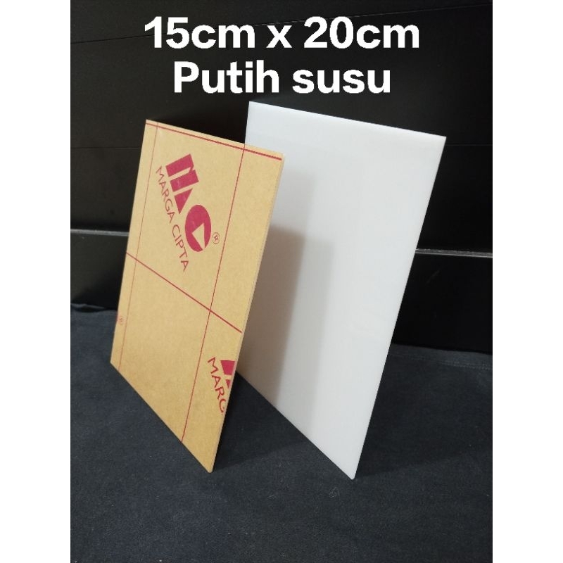 Jual Akrilik sheet/Akrilik Lembaran Putih susu Tebel 2mm ukuran 15cm x 20cm | Shopee Indonesia
