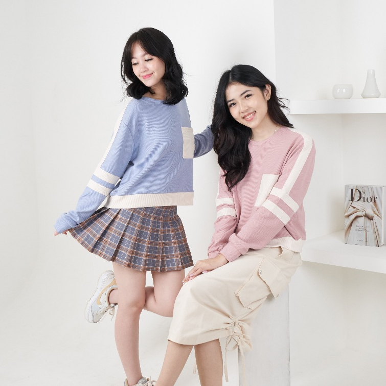 Jual QUEENTIN Sweater Wanita Crop Kombinasi 0787 Stretch Aster Snowy ...