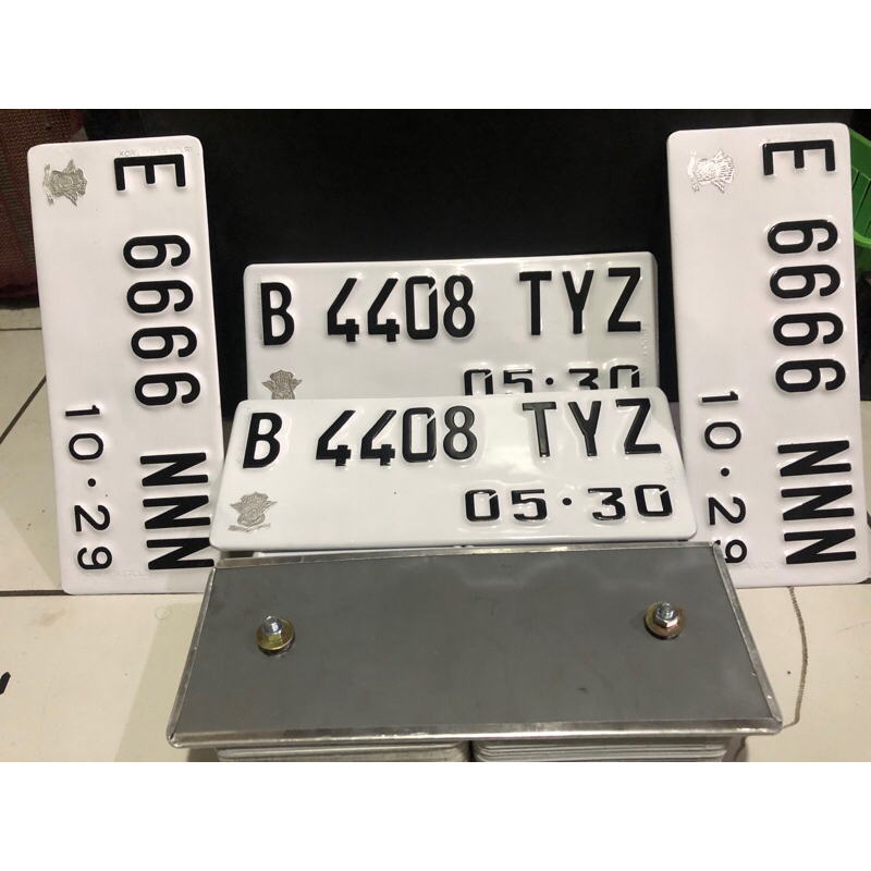 Jual Variasi Baut Tanam Motor Tebal Costum Cap3 Asli Timbul Berkulitas ...