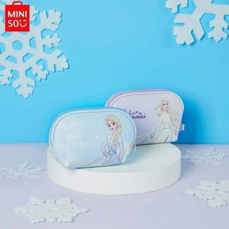 Jual MINISO FROZEN POUCH MAKEUP SEASHELL HALFMOON | Shopee Indonesia