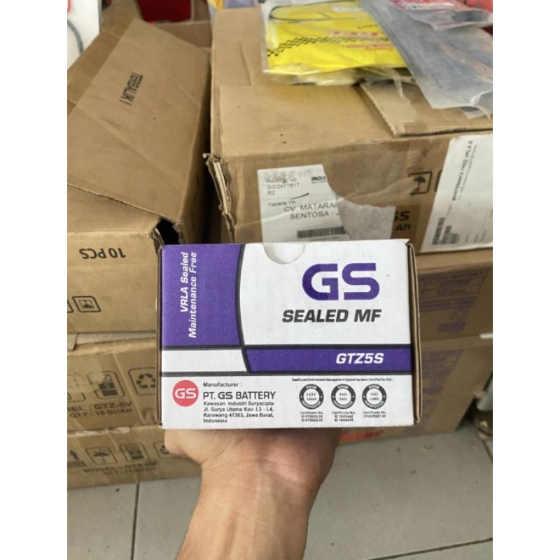 Jual AKI GS GTZ5S ASLI ASTRA AHM | Shopee Indonesia