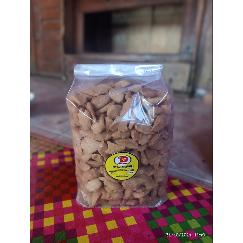 Jual Kue biji ketapang manis 1 kg makanan ringan/snack khas betawi ...