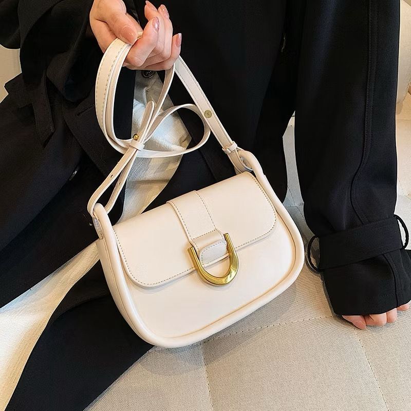 Jual Tas Wanita Tas Selempang Fashion Sling Bag Cewek Korea - Vivi ...