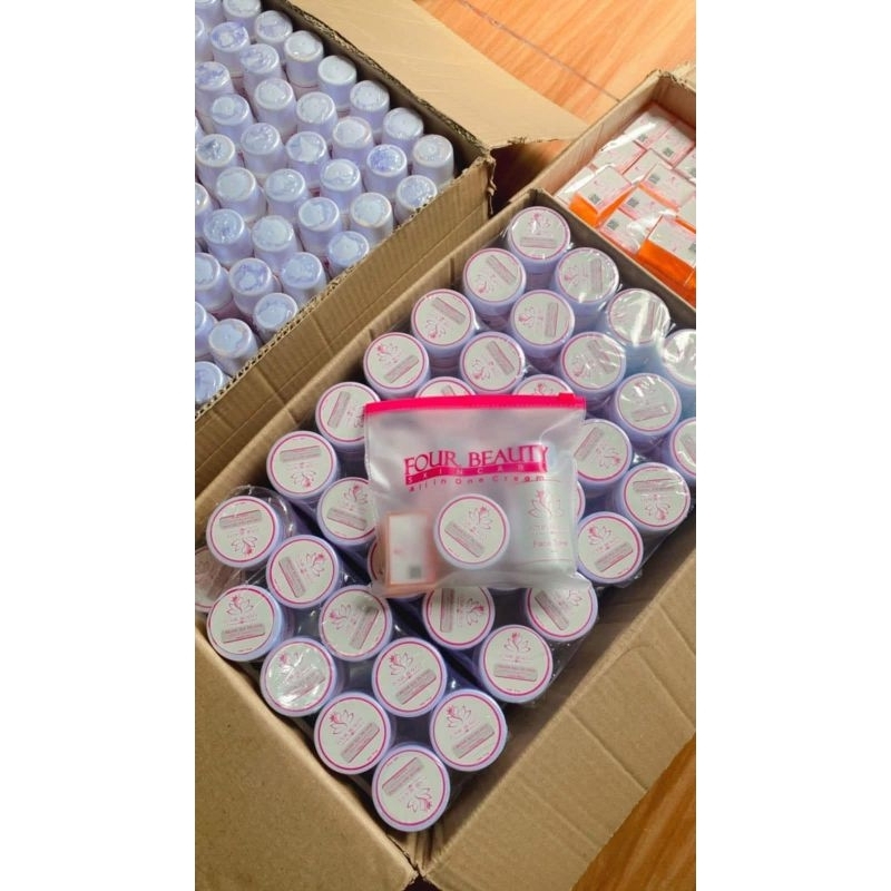 Jual Four Beauty skincare BPOM (CLB Glow versi BPOM) | Shopee Indonesia