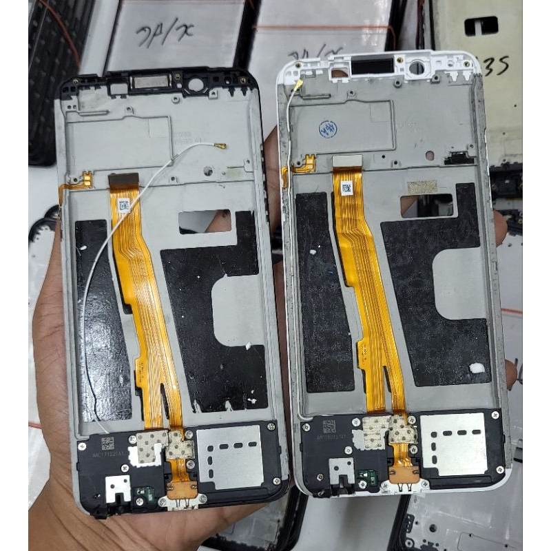 Jual Frame lcd Oppo F5 tatakan lcd Oppo F5 original copotan like new ...