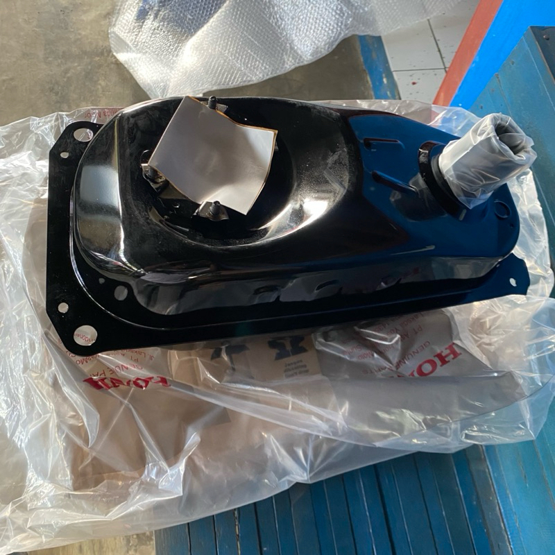 Jual Tengki pcx 160 kode k1z original baru (asli) | Shopee Indonesia