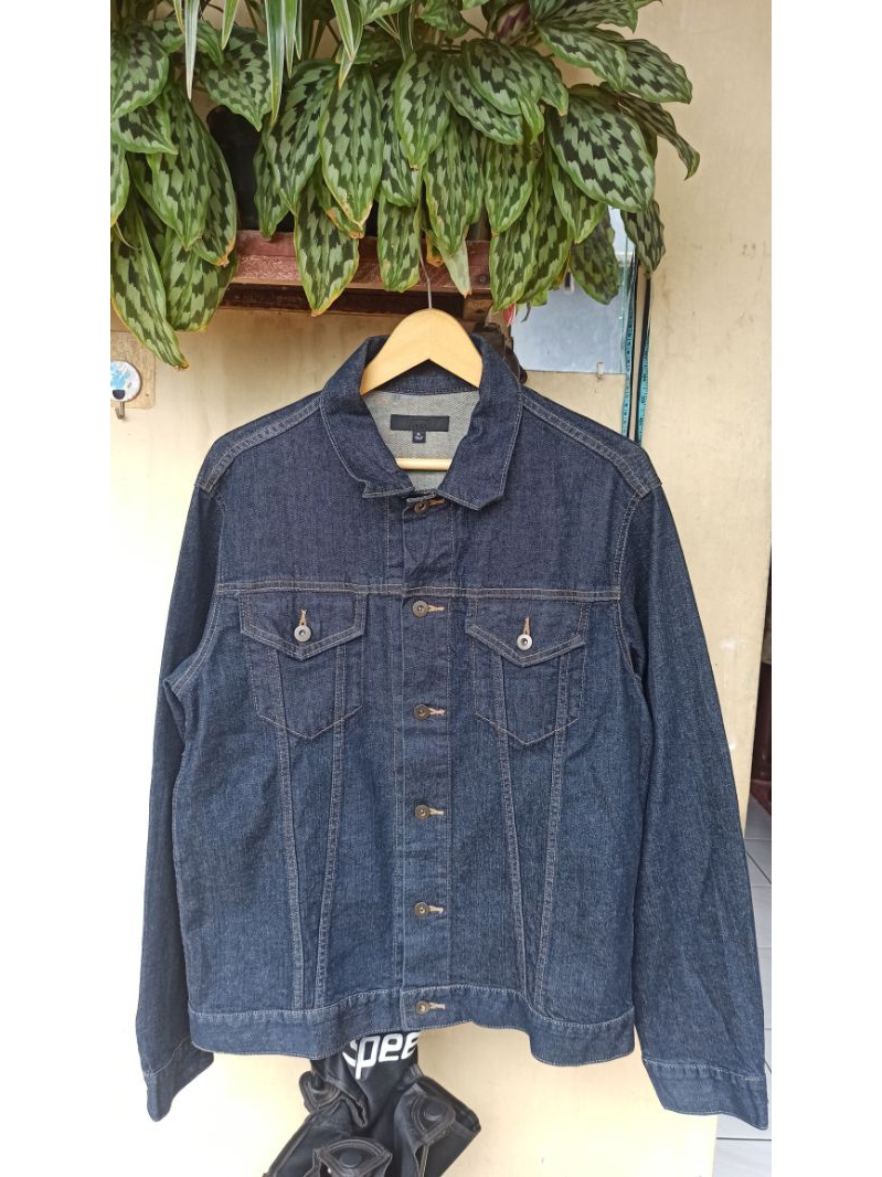 Jual UNI TRUCKER DENIM JACKET | Shopee Indonesia