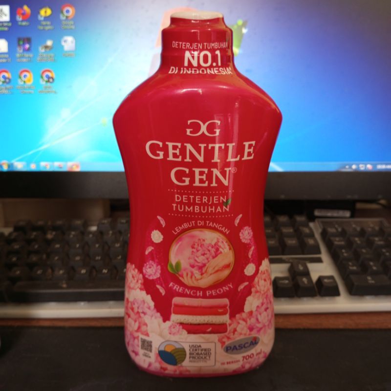 Jual Gentle Gen Detergent Cair 700ml Botol All Varian | Shopee Indonesia