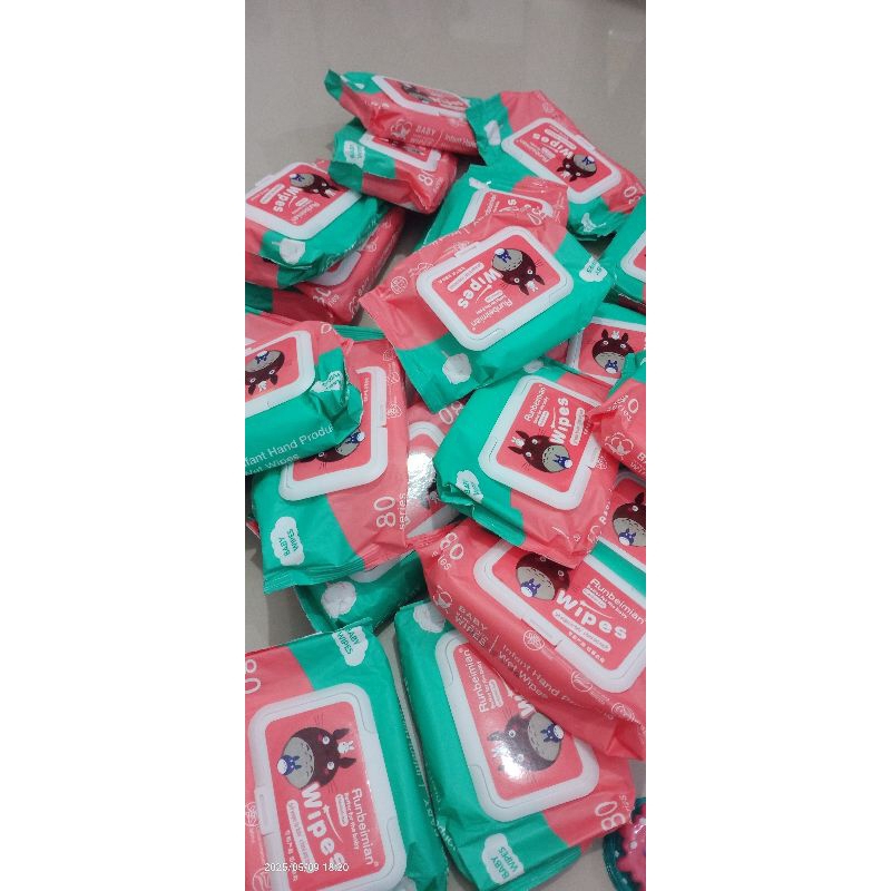 Jual Tissue Basah 12.000 / 4 pcs | Shopee Indonesia