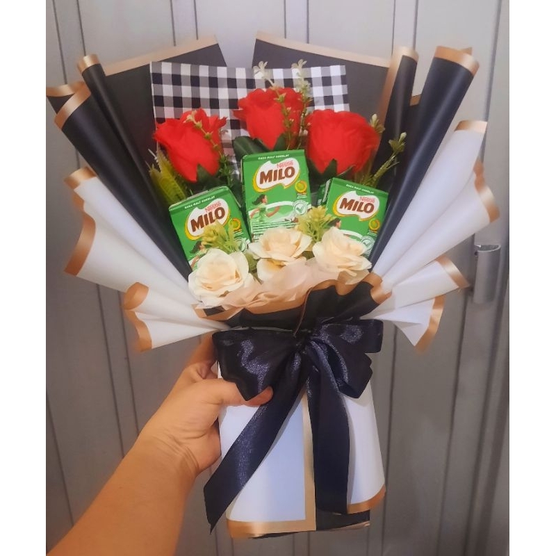 Jual Buket susu milo kotak / milk Bouquet/ buket wisuda, ulang tahun ...