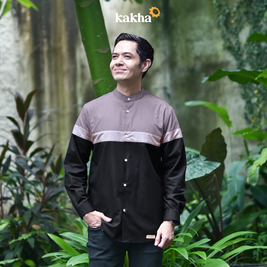 Jual Kakha x Dude Harlino - Qolbi Series (Black) / Kemeja Koko Pria ...