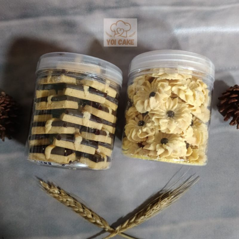 Jual Promo Bundling!!!!Kue kering Paket Coklat Stik dan Semprit toples ...