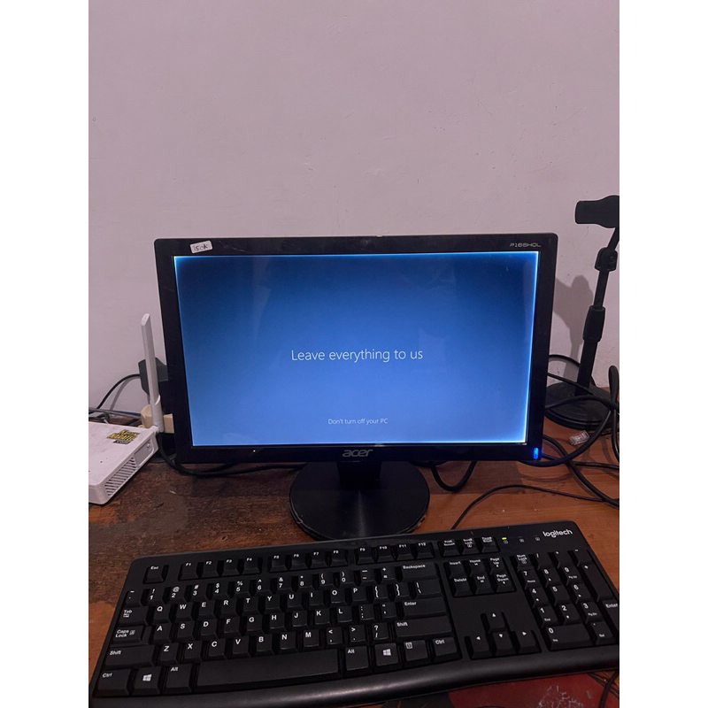 Jual monitor minus 16inch | Shopee Indonesia